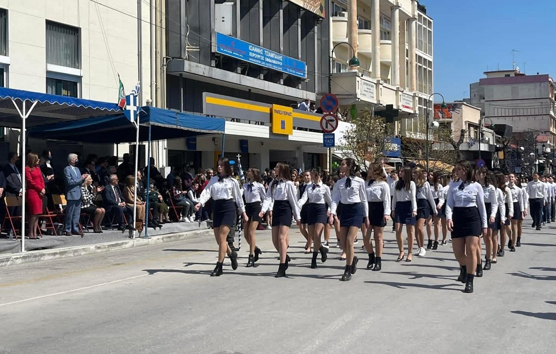 Το πρόγραμμα εορτασμού της 28ης Οκτωβρίου στη Λάρισα – Στις 11,30 θα ...