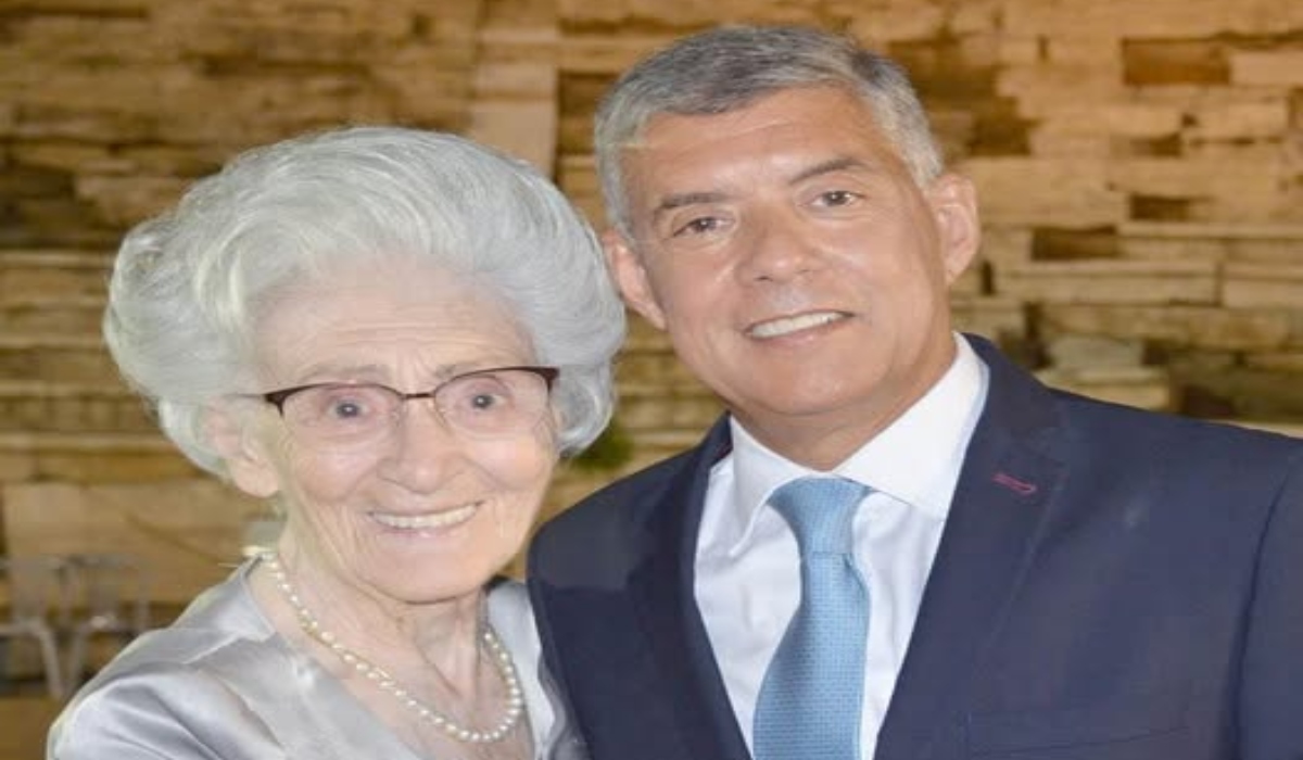 Ο αποχαιρετισμός του Κώστα Αγοραστού στη μητέρα του | Ειδήσεις, νέα για ...